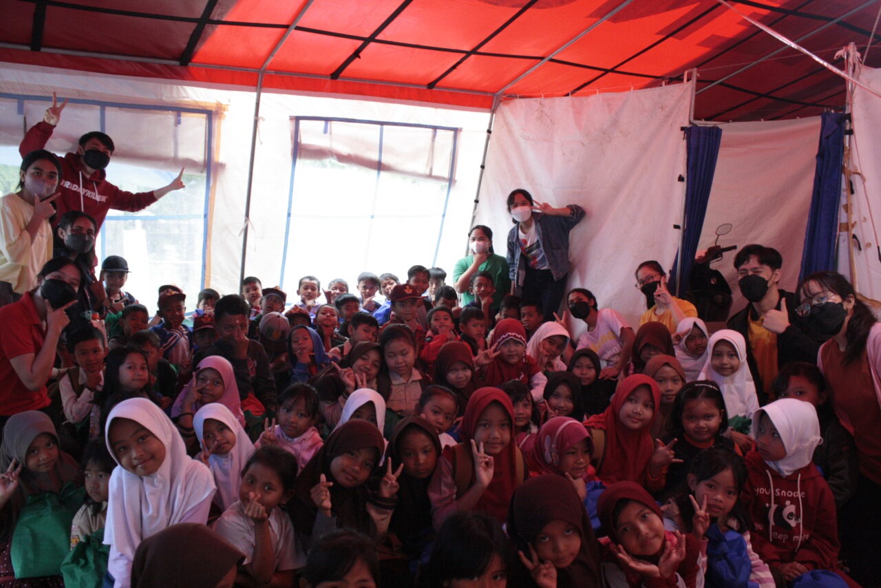 Pelayanan Pasca Gempa di Cianjur | Sekolah Tinggi Teologi Bandung